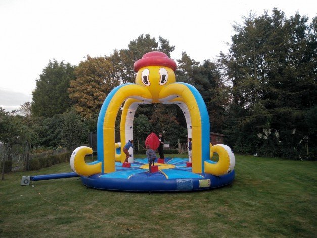 Swing him off octopus